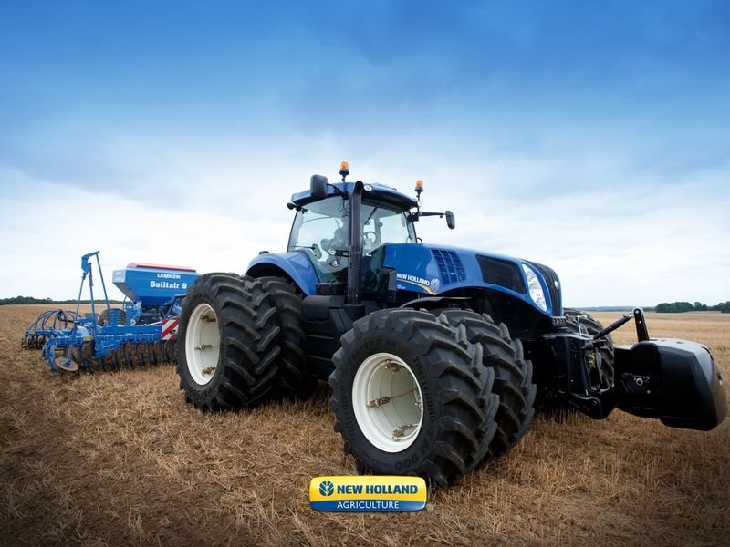 Free Tractor 4K Wallpapers & Desktop HD Backgrounds for PC