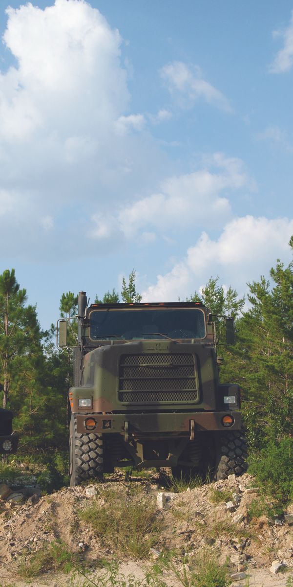 Desktop wallpaper: Military, Unmanned Ground Vehicles, Drone, Oshkosh ...