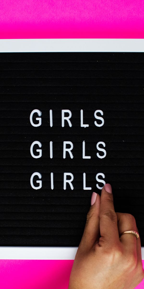 Desktop wallpaper: Girls, Words, Hand, Nameplate, Plate, Letters 4K ...
