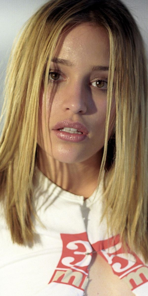 Desktop wallpaper: Celebrity, Piper Perabo, Actress, Blonde, Brown Eyes ...