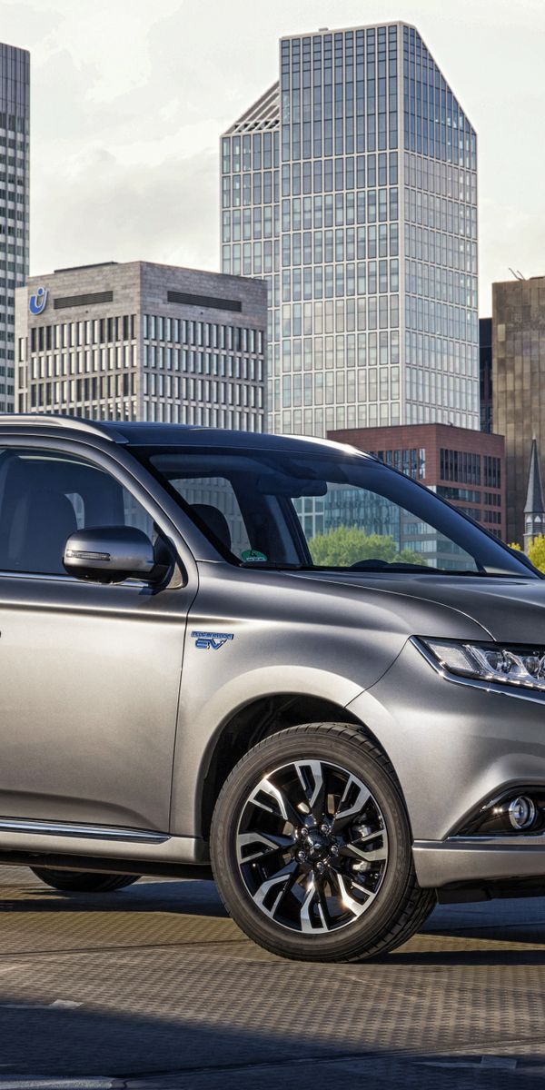 Free Mitsubishi Outlander 4K Wallpapers & Desktop HD Backgrounds for PC
