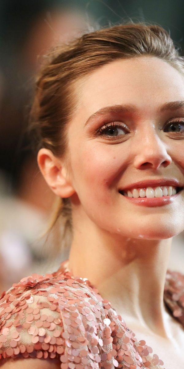 Desktop wallpaper: Elizabeth Olsen, Celebrity, Actress, American, Depth ...