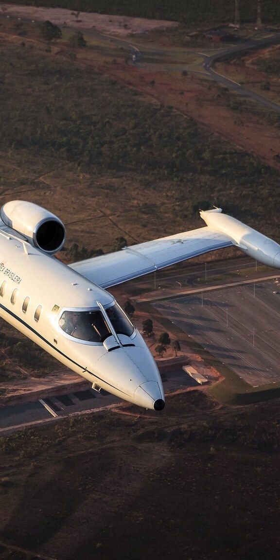 Learjet 35 Phone Wallpapers: Free 4K & HD Downloads | mob.org