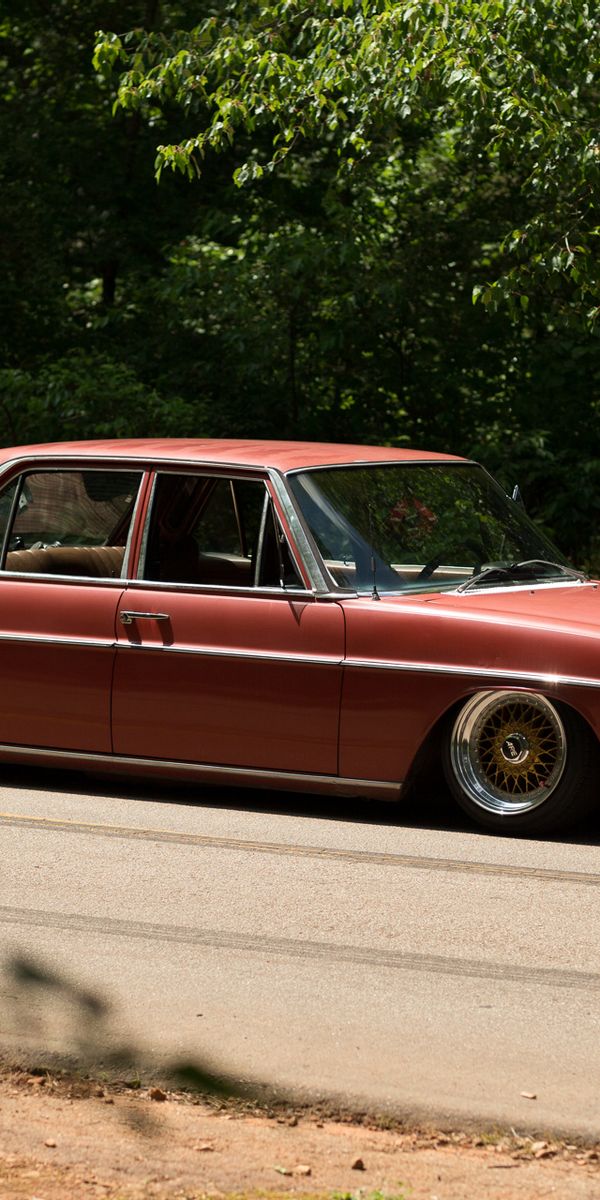 Free Mercedes Benz W114 4K Wallpapers & Desktop HD Backgrounds for PC