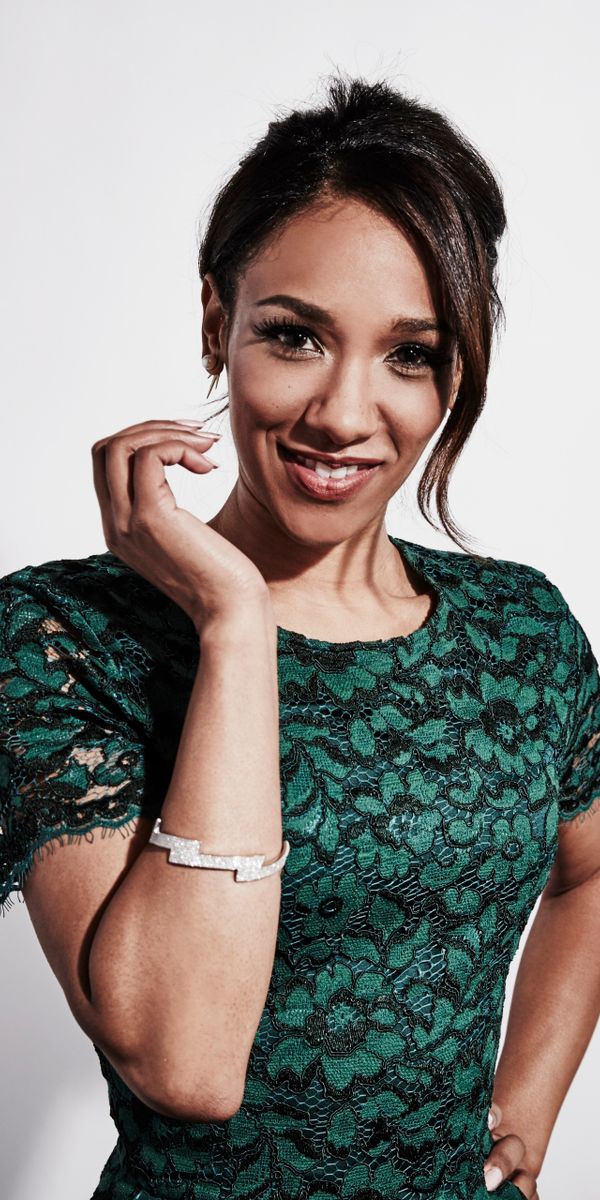 Phone wallpaper: Celebrity, Candice Patton, Smile, Brown Eyes, American ...