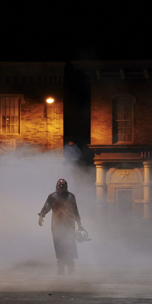 Phone wallpaper: Leatherface, Texas Chainsaw Massacre (2022), Movie ...