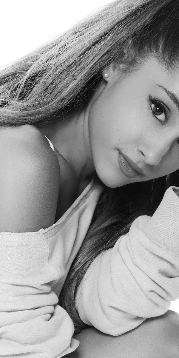 Desktop wallpaper: Celebrity, Ariana Grande, Black & White, Monochrome ...
