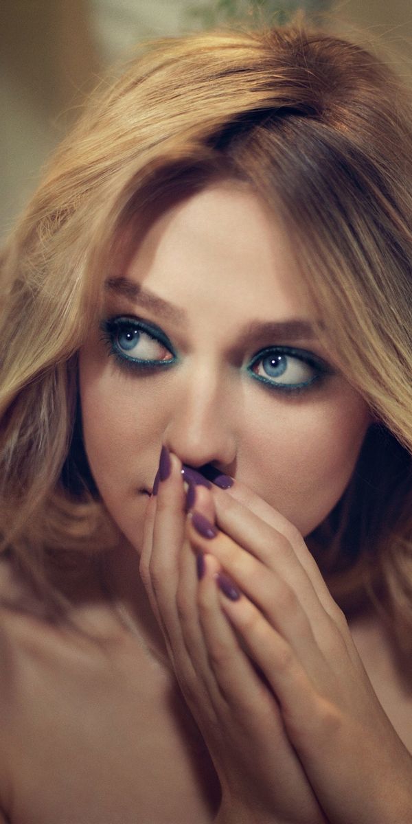 Phone wallpaper: Celebrity, Dakota Fanning, Face, American, Actress ...
