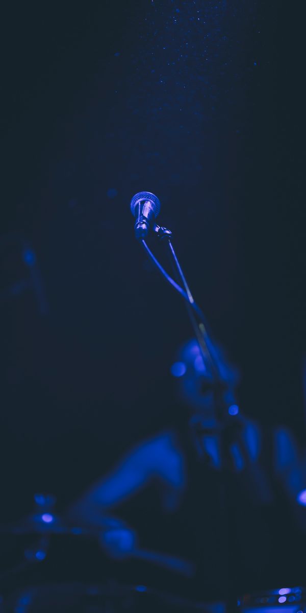 Microphone Stand Phone Wallpapers: Free 4K & HD Downloads | mob.org