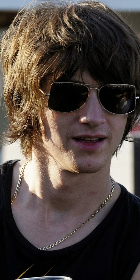 Free Alex Turner 4K Wallpapers & Desktop HD Backgrounds for PC