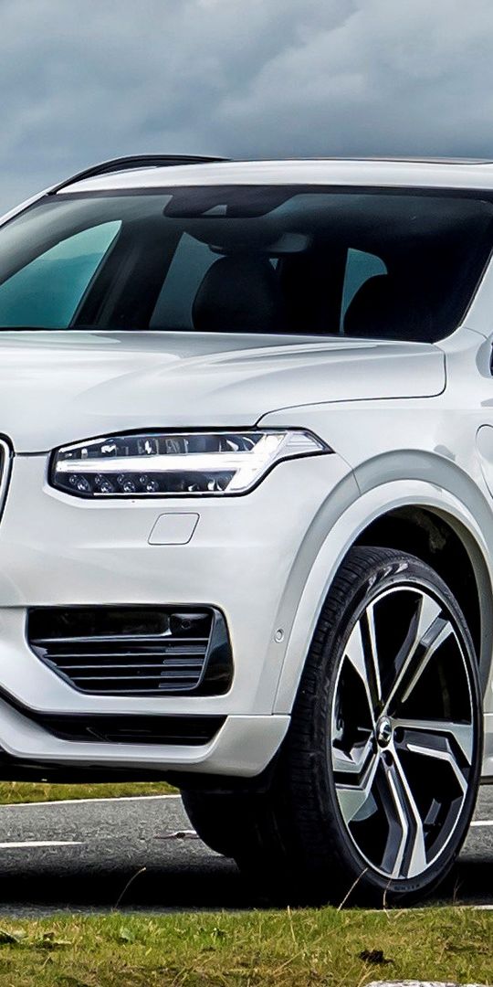 Free Volvo Xc90 Twin Engine R Design 4K Wallpapers & Desktop HD ...