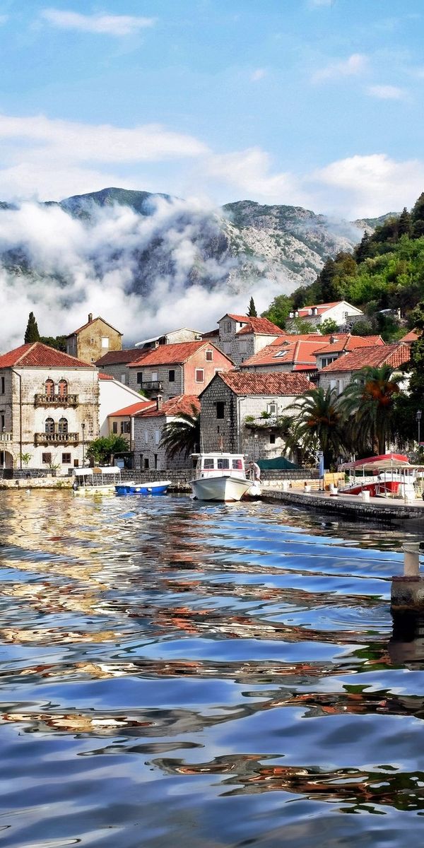 Télécharger gratuitement le fond d'écran "Perast" pour votre téléphone ...