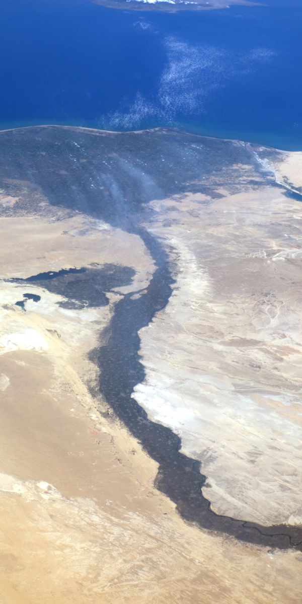 Desktop wallpaper: Mediterranean, Egypt, Sahara, Earth, From Space ...