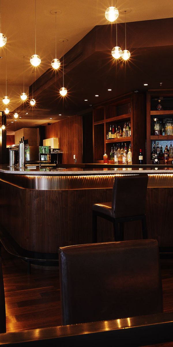 Desktop wallpaper: Man Made, Bar 4K free download for PC. 618586