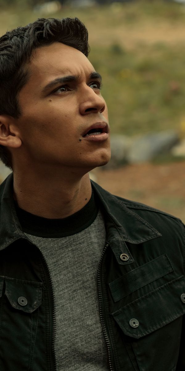 Vijay Dhar Phone Wallpapers: Free 4K & HD Downloads | mob.org