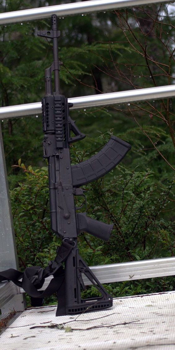 Phone wallpaper: Assault Rifle, Weapons 667881