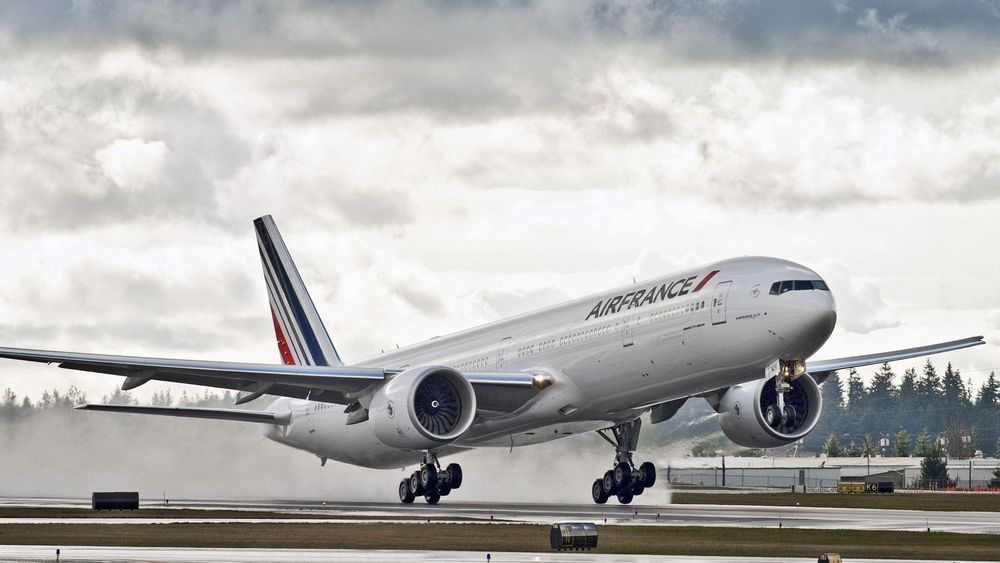 Free Boeing 777 4K Wallpapers & Desktop HD Backgrounds for PC
