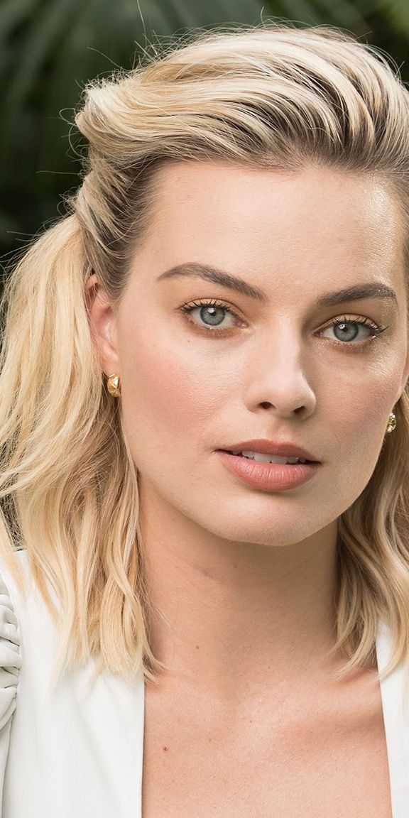 Phone wallpaper: American, Celebrity, Margot Robbie, Actress, Blonde ...
