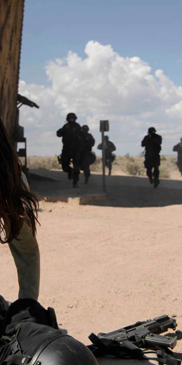 Desktop wallpaper: Dafne Keen, Logan, Movie, Laura Kinney, X 23, X Men ...