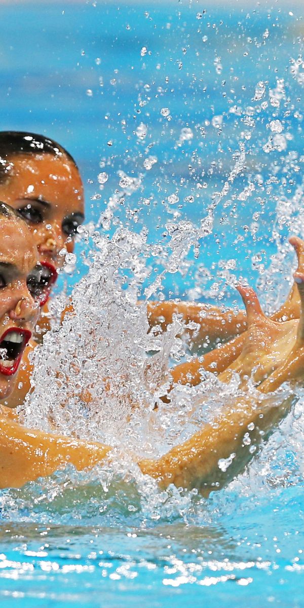 Laden Sie das "Synchron Schwimmen"-Hintergrundbild für Ihr Handy in ...