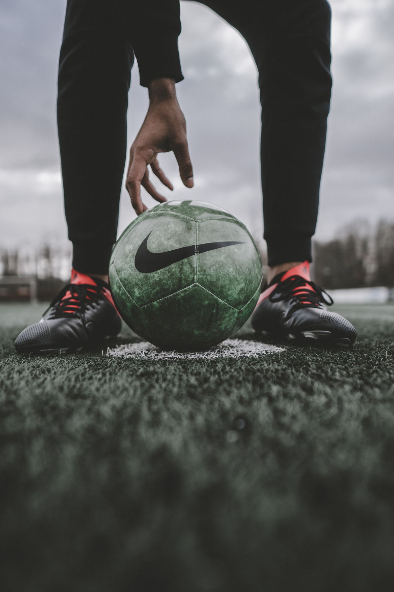 Cristiano Ronaldo Phone Wallpapers: Free 4K & HD Downloads | mob.org
