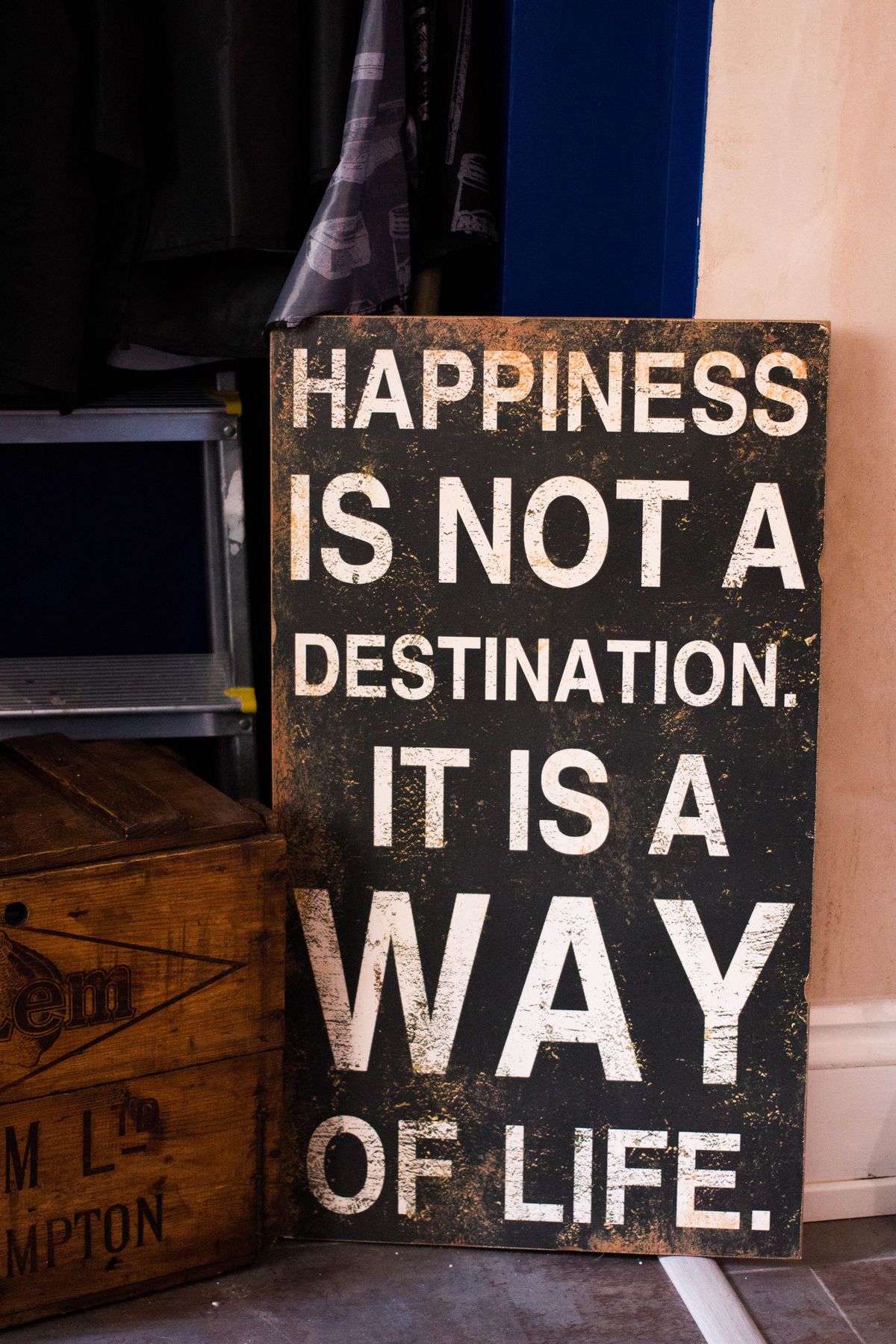 Download "Happy" wallpapers for mobile phone, free "Happy" HD pictures