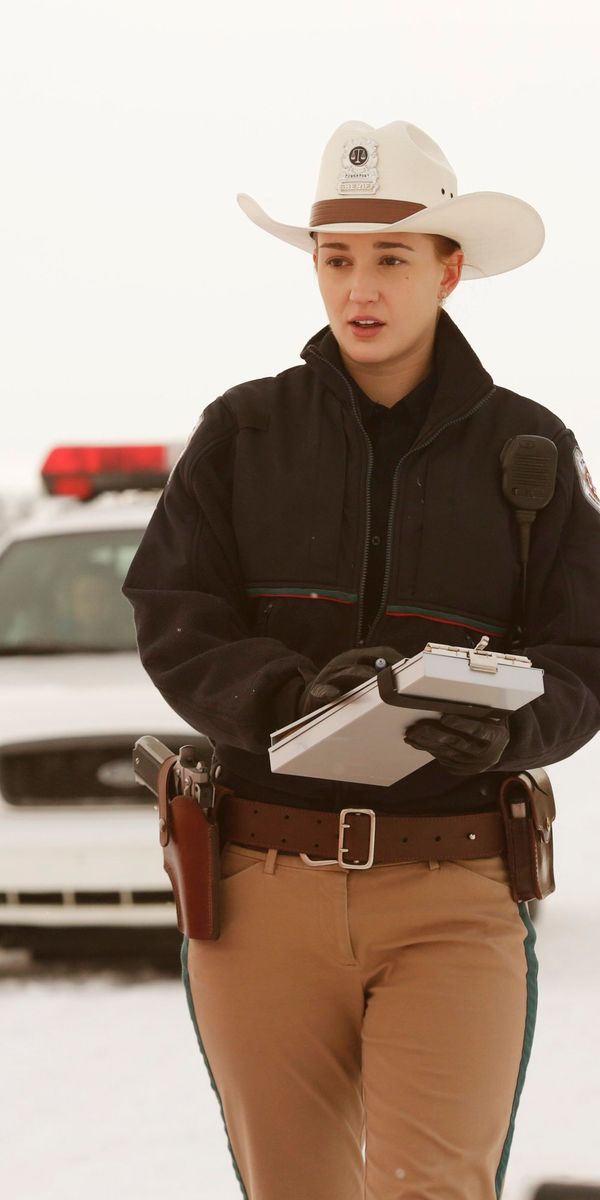 Fondos de pantalla de Oficial Nicole Haught para celular, gratis del ...