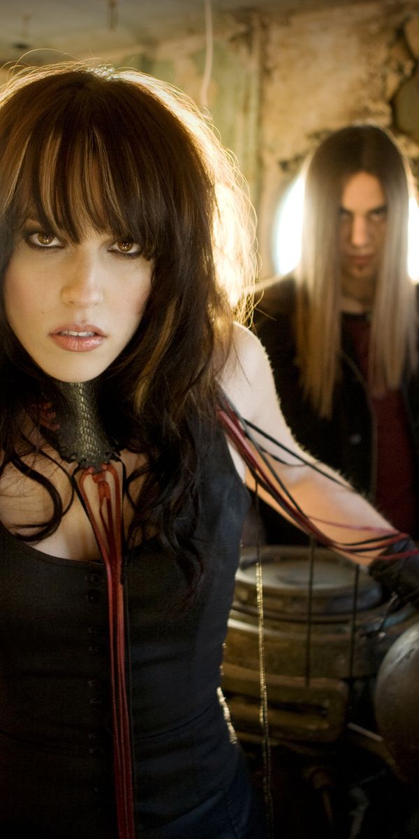 Lizzy Hale Phone Wallpapers: Free 4K & HD Downloads | mob.org