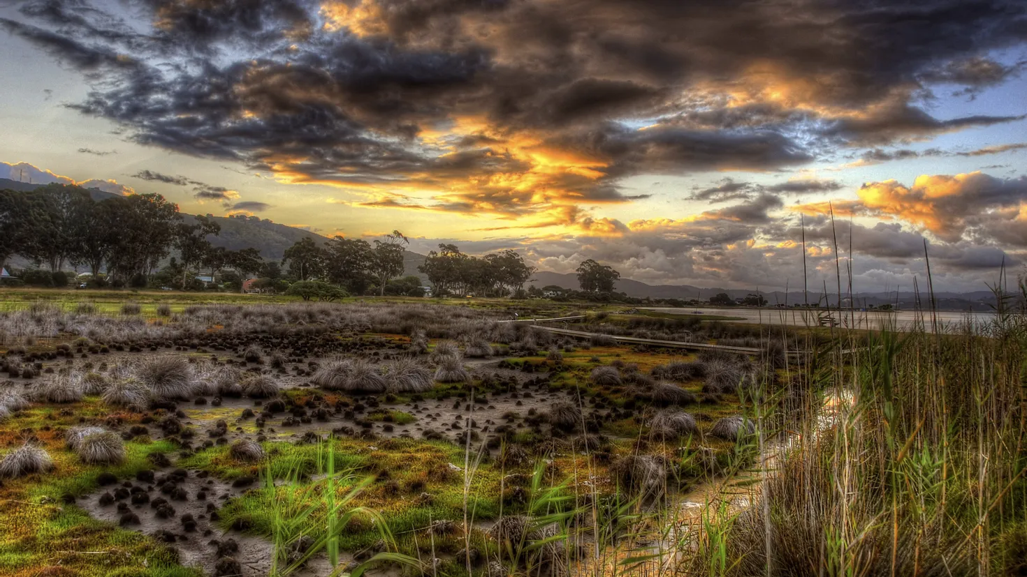Desktop wallpaper: Hdr, Earth, Sunset 4K free download for PC. 535888